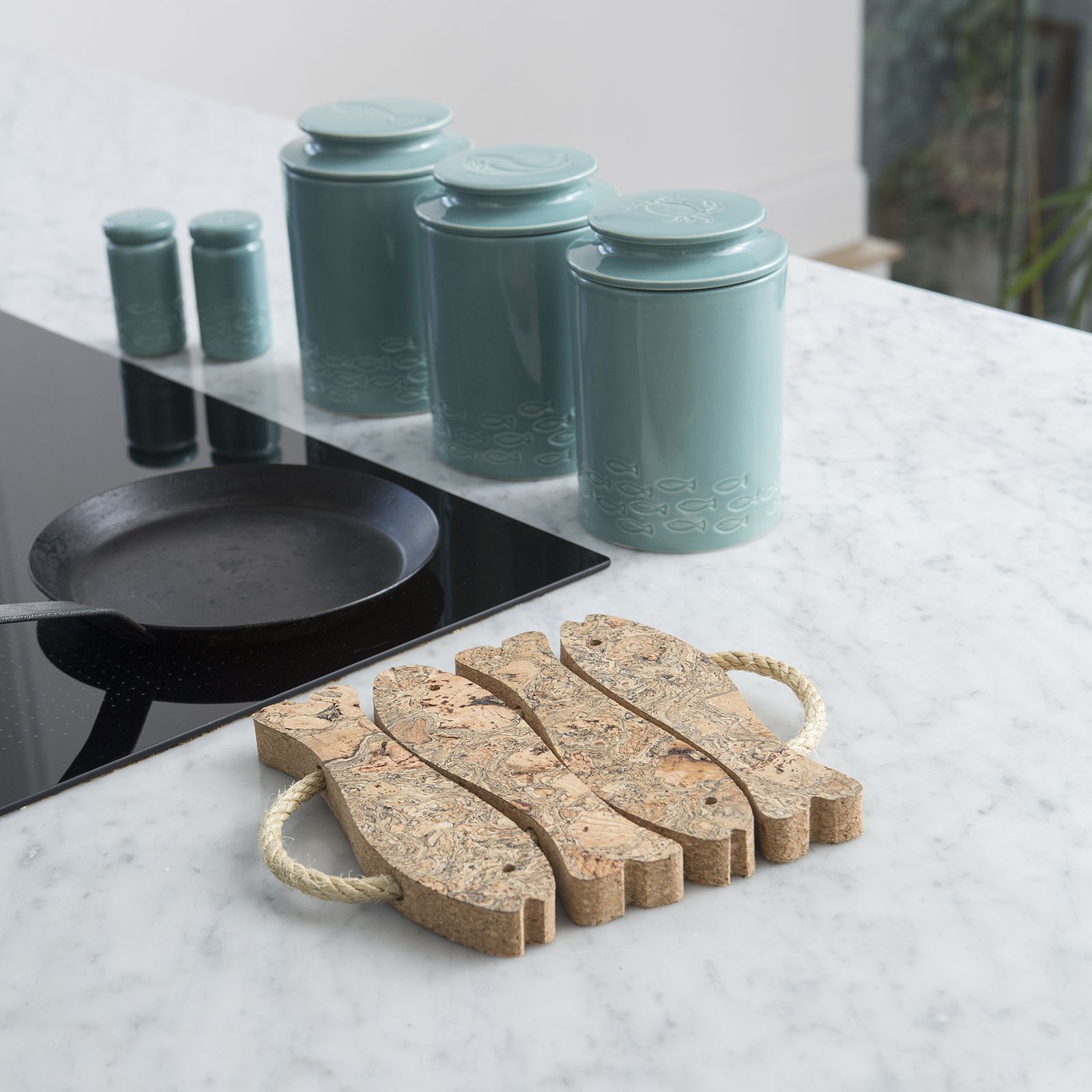 CORK 4 FISH POT STAND - Woodbridge Kitchen Company