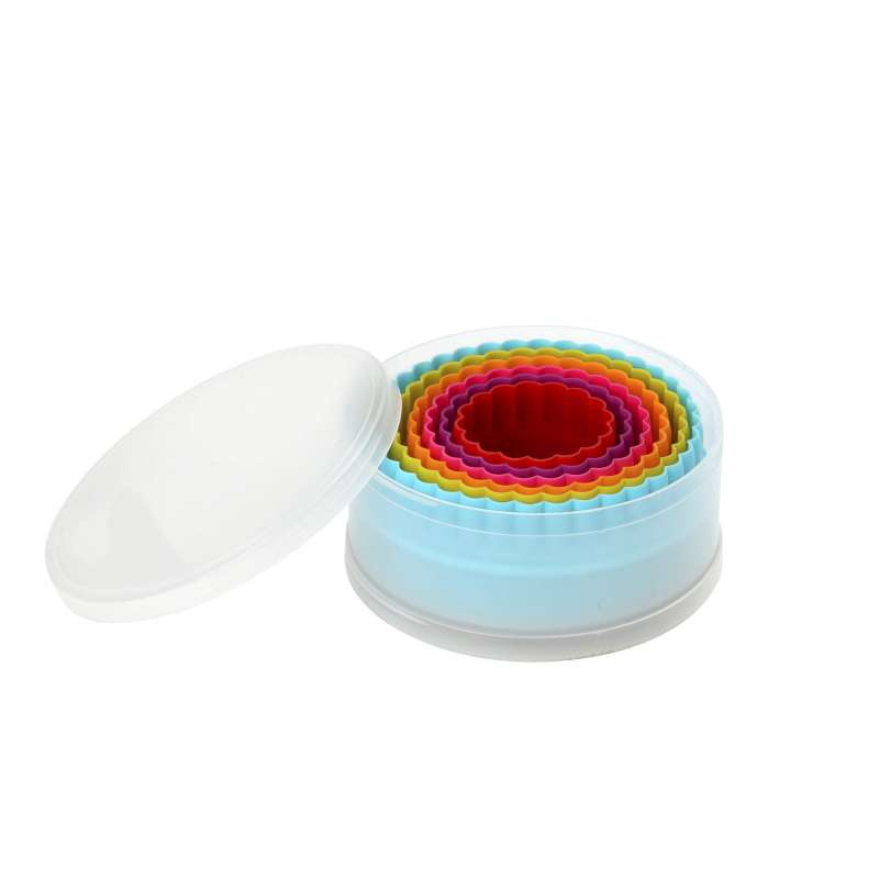 DOUBLE SIDED PLASTIC PASTRY CUTTERS - SET OF 6 - Woodbridge Kitchen Company