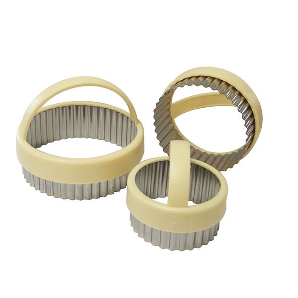 FLUTED PASTRY CUTTERS - SET OF 3 - Woodbridge Kitchen Company