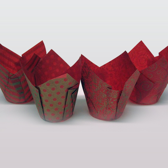 RED/GOLD TULIP MUFFIN WRAPS - PACK OF 50