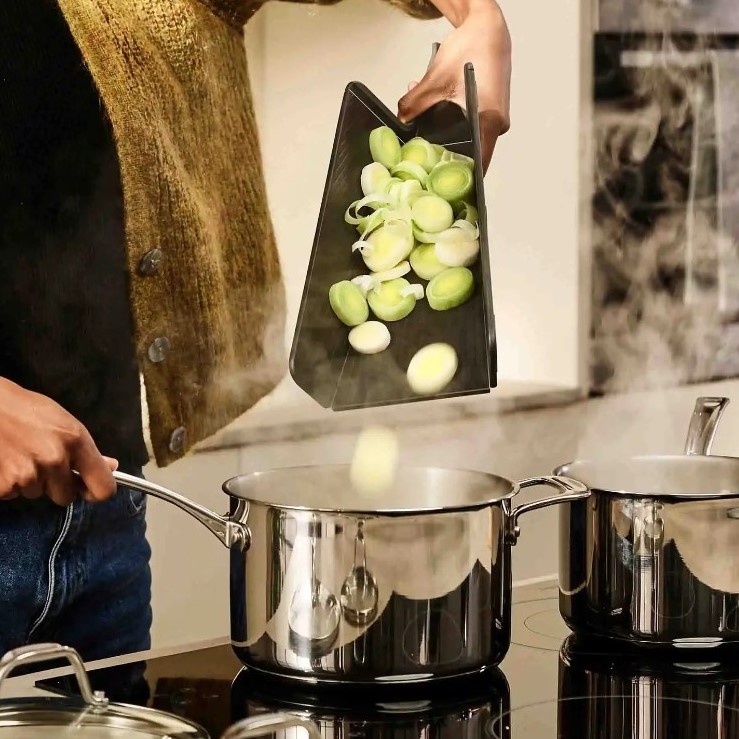 JOSEPH JOSEPH CHOP 2 POT - BLACK
