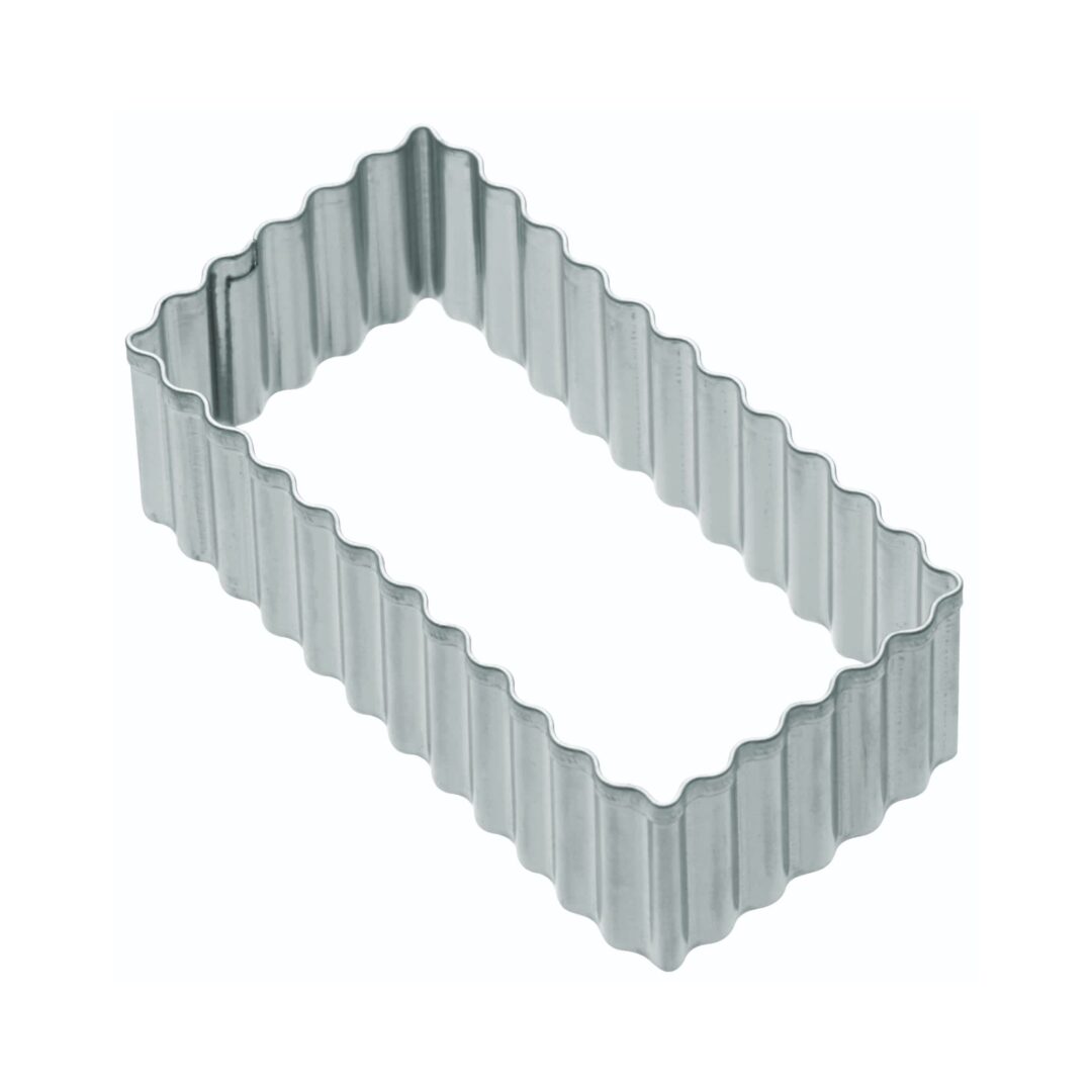 RECTANGULAR FLUTED COOKIE CUTTER - Woodbridge Kitchen Company